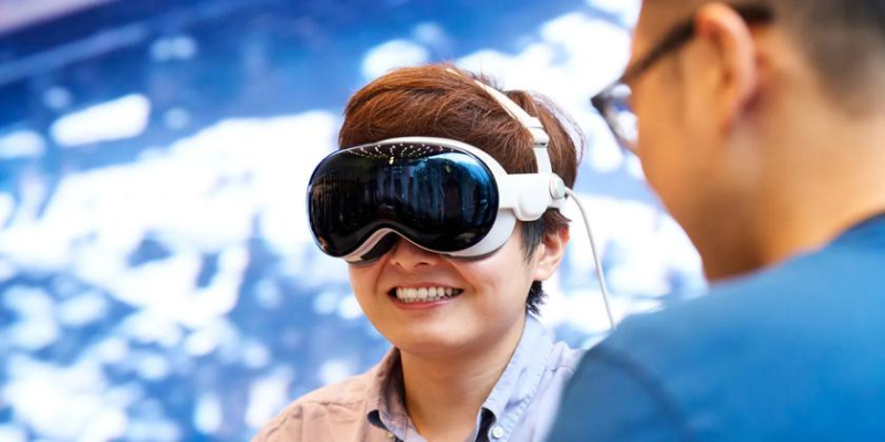 Apple делится фотографиями, когда первые клиенты за пределами США ...